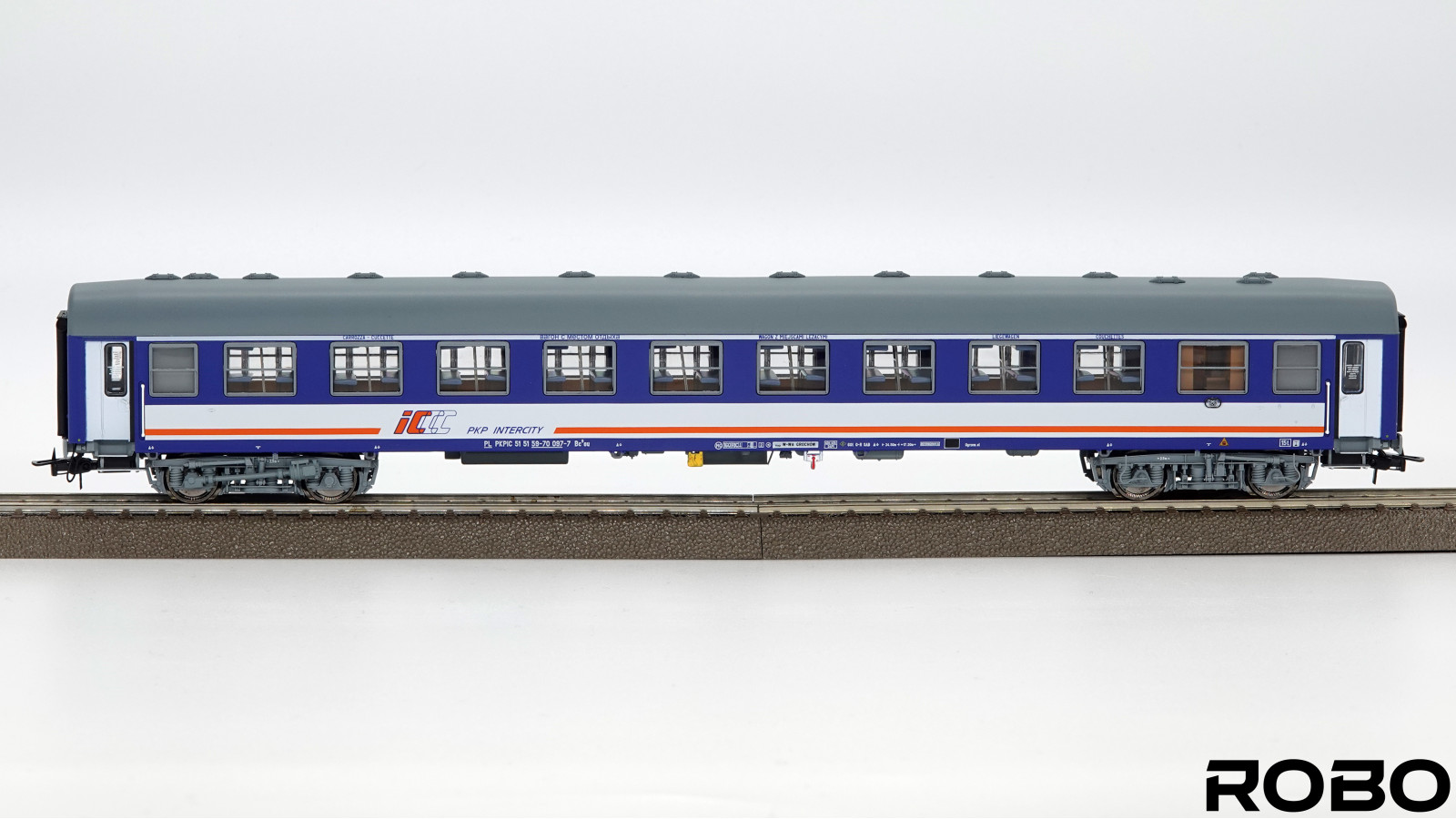 244211 - PKP Intercity couchette, Warszawa Grochów station, model with ...
