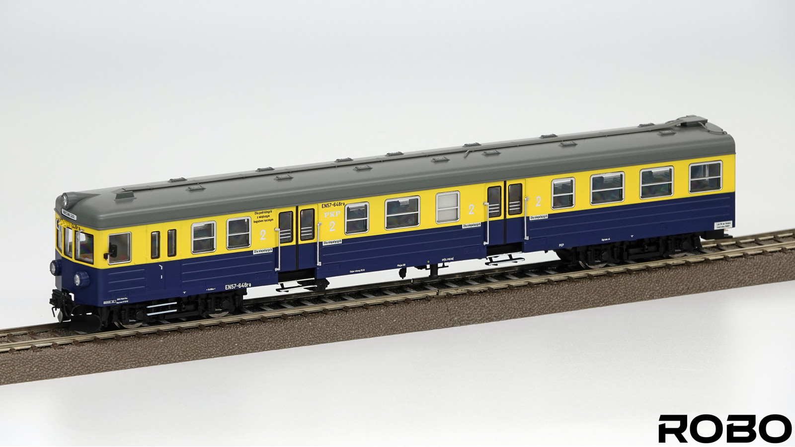 400310JE PKP EN57-648 st. Warszawa, Wersja cyfrowa z dekoderem jazdy ...